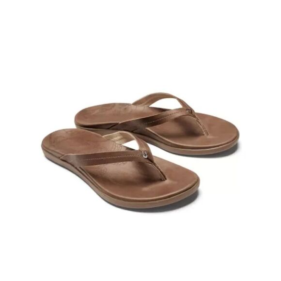 OluKai | Shoes | Olukai Womenshonu Tan Leather Sandal With Gold ...